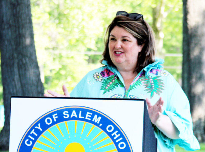 10 | News, Sports, Jobs - Salem News